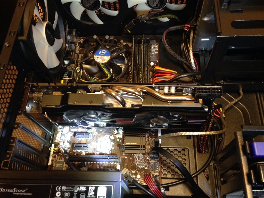 価格.com - ASRock H87 Pro4 G4000さん のクチコミ掲示板投稿画像・写真「グラボの取り付け難航」[1856429]