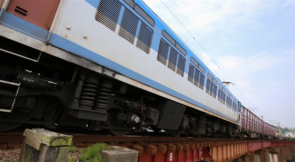 価格.com - 『3枚目、すでに終わってました…7D2ならここまでで9枚撮れる』CANON EOS 7D Mark II ボディ jycm ...