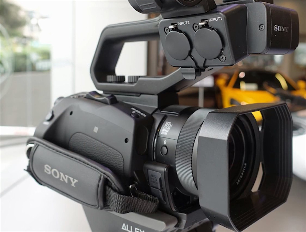 価格.com - 『本体右側』SONY FDR-AX100 Z0MINu9fさん のクチコミ掲示板投稿画像・写真「FDR-AX700 ...