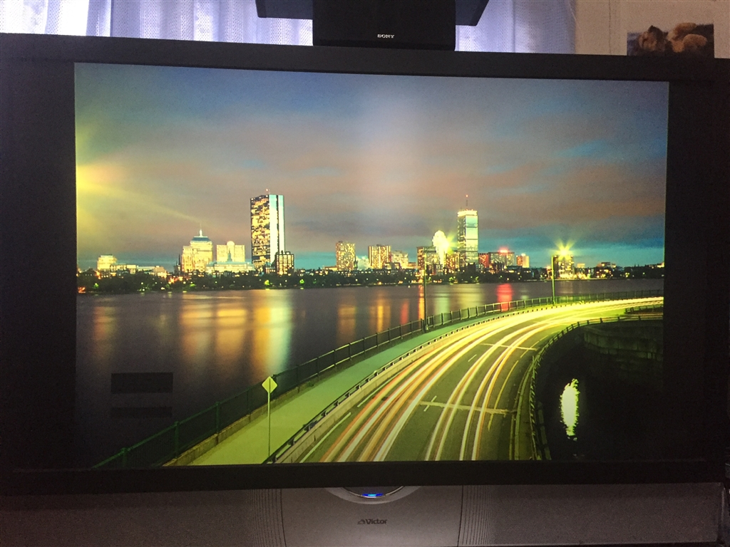 リアプロジェクションTVの高画質化技術