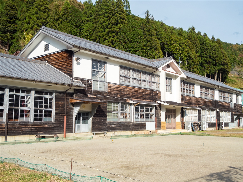 価格.com - オリンパス M.ZUIKO DIGITAL ED 14-42mm F3.5-5.6 EZ [シルバー] 猫もふもふさん の ...