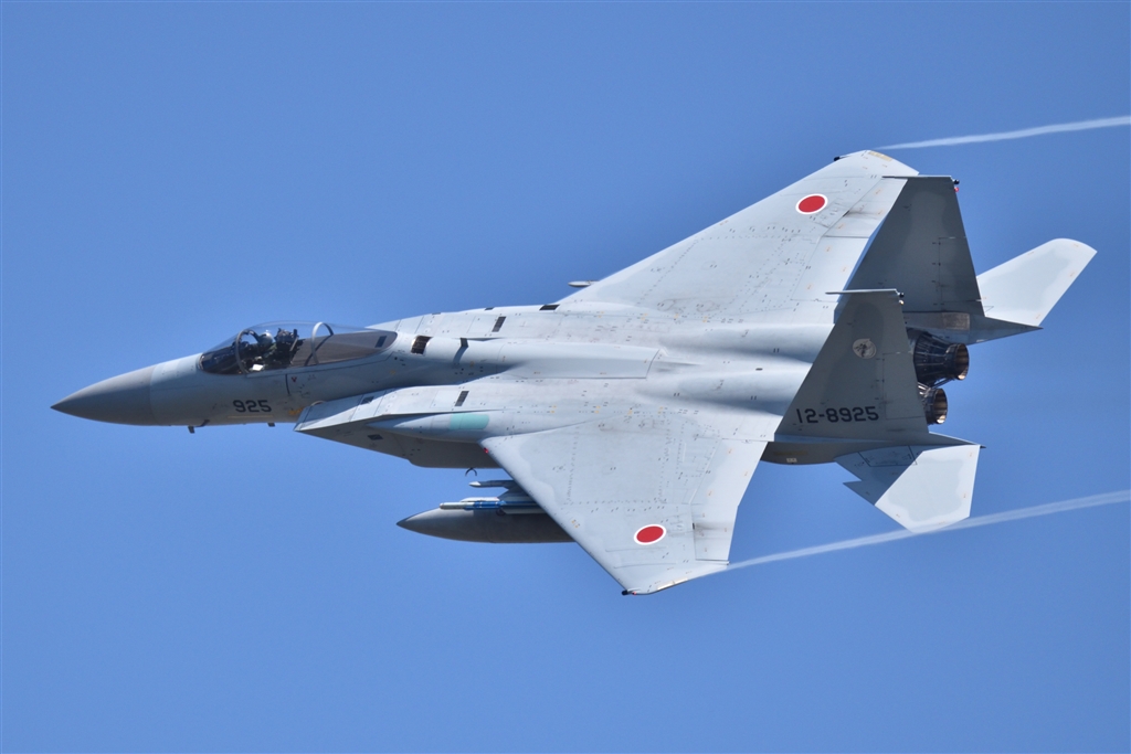 価格.com - 『RW24 共生の丘』 デジタル一眼カメラ 初心者タロちゃんさんのクチコミ掲示板投稿画像・写真「カッコいい鉄鳥写真とは？ 鉄 ...