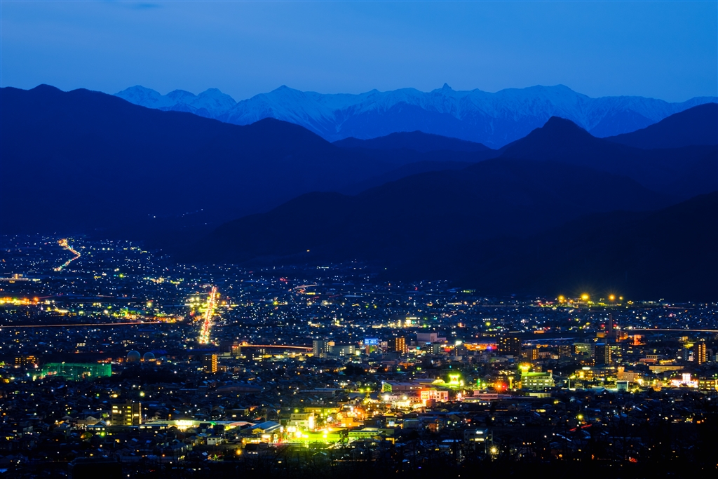 価格.com - 『HDR：槍と上田市街地』富士フイルム FUJIFILM X-H1 ボディ Lazy Birdさん のクチコミ掲示板投稿画像 ...