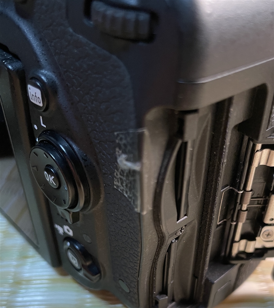 価格.com - ニコン D750 ボディ ろ～れんす2さん のクチコミ掲示板投稿画像・写真「合皮シート貼ってみました」[3948465]