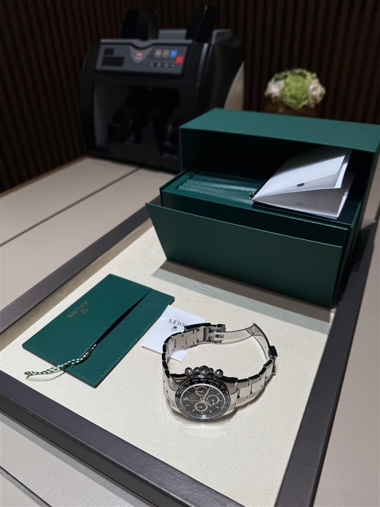 価格.com - ロレックス コスモグラフ デイトナ 126500LN [オイスターブレスレット ブラック] rolexus_1さん の ...