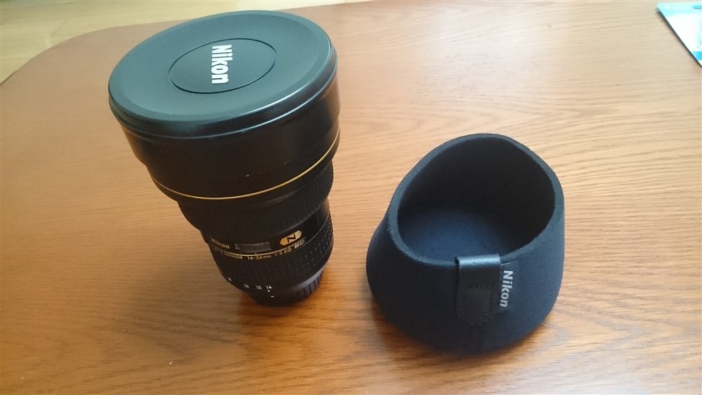 フードで変身(・∀・)』 ニコン AI AF DC-Nikkor 135mm f/2D の フードで変身(・∀・)』 ニコン AI AF DC-Nikkor 135mm f/2D の